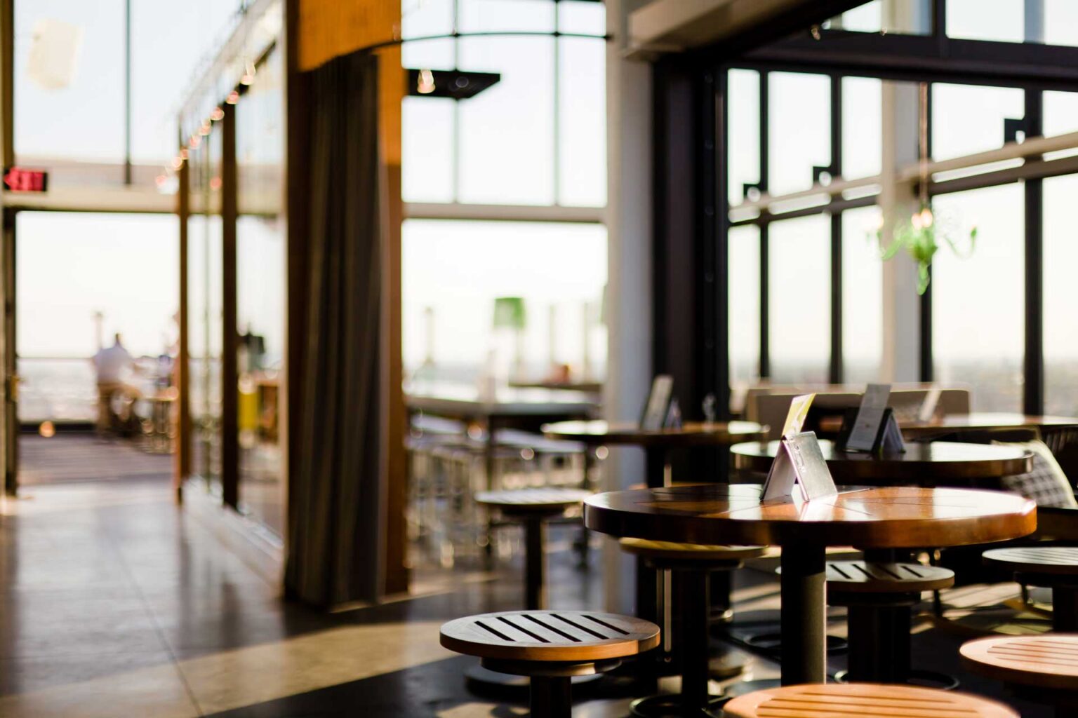 Lounge - Three Sixty